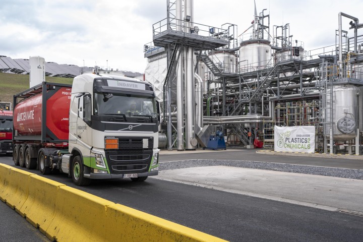 Indaver opens groundbreaking Plastics2Chemicals Plant in Antwerp | Catalisti